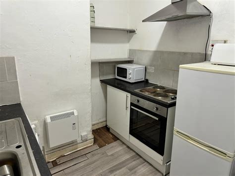 Bootle 1 Bed Flat Stanley Road L20 To Rent Now For £55000 Pm