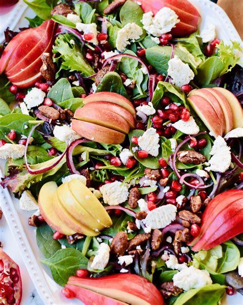 Apple Pear Pomegranate Salad With Pomegranate Dressing Super Safeway