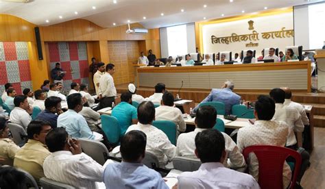 नाशिक जिल्हा नियोजन समितीच्या बैठकीत झाले हे महत्त्वाचे निर्णय India