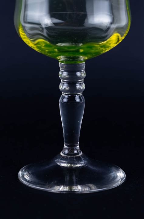 Drinking Set 4 Cocktail Glasses Uranium Glass Catawiki