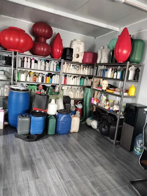 작은 플라스틱 병 압출 블로우 성형기 의 고품질 작은 플라스틱 병 압출 블로우 성형기