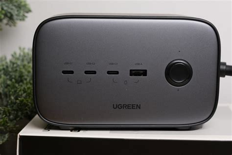 UGREEN DigiNest Pro 100W Test: Practical multiple socket for the desk