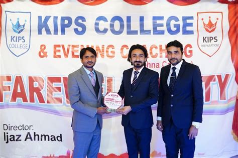 Muhammad Waqas Tahir Aasher On Linkedin Chief Guest Shield Awarded By Director Of Kips