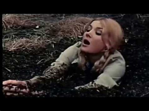 Amuck. Quicksand scene. - YouTube