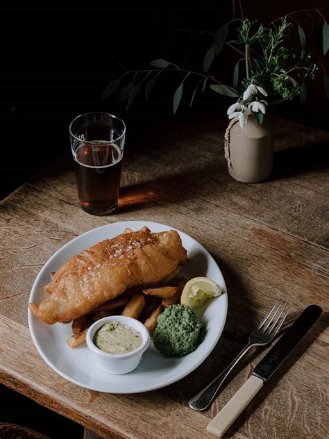 Compasses Tisbury At Rachael Sattler Blog