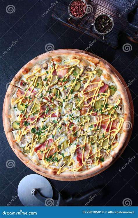 Pizza With Bacon Italian Carbonara Pizza With Bacon And Mozzarella