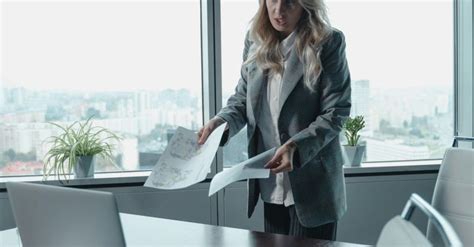 The Modern Observer Group On Linkedin Reducing Reactivity At Work