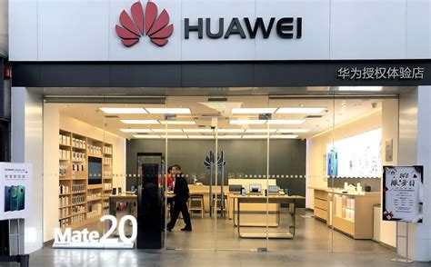 Us Unveils Charges Against Chinese Smartphone Giant Huawei