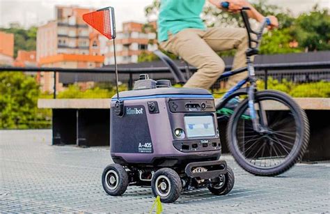 Lmu And Kiwibot Launch First High Driving Automation Campus In The Us