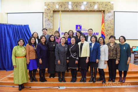 ЭМЯ Олон улсын “Ахмадын баяр” ыг тохиолдуулан ахмадуудаа хүлээн авч хүндэтгэл үзүүллээ