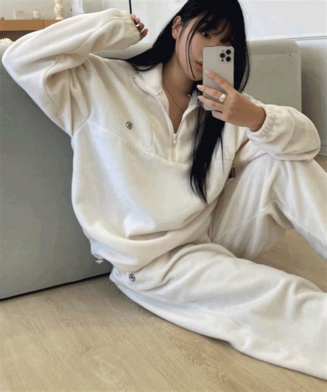 엑토 후리스 반집업 Unisex 2color 에이블리