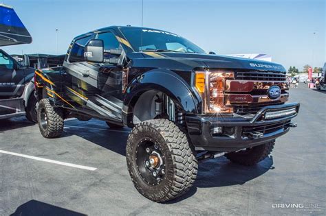Fabtech 2017 Ford Super Duty Equipped With A 8 Lift Kit Ford Super