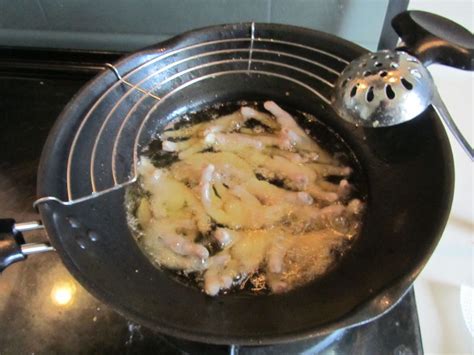 豉汁凤爪怎么做 豉汁凤爪的做法 斯佳丽 豆果美食