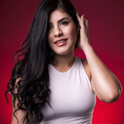 DANIELA ESCOBAR Danielaescobar5 Threads Say More