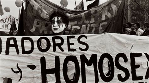 Nuestro cuerpo Historia de periódico LGBT mexicano Homosensual
