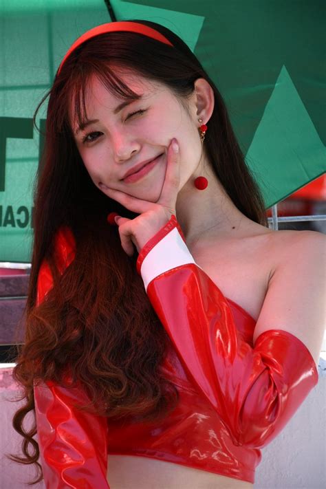 シン💫🚗💙 On Twitter Super Gt Rd3鈴鹿。決勝日のpw。 3号車のmotul Circuit Ladyの村瀬春香