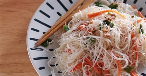 Resep Bihun Goreng Simple Oleh Hes Hidayat Cookpad