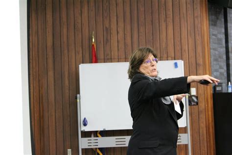 Sportswriter Sally Jenkins Visits Ucm Sedalia Democrat
