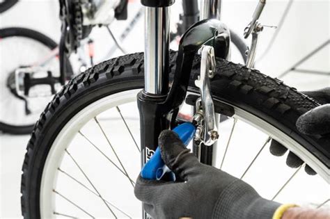 Tuto comment bien entretenir ses freins V Brake Vélo Mag