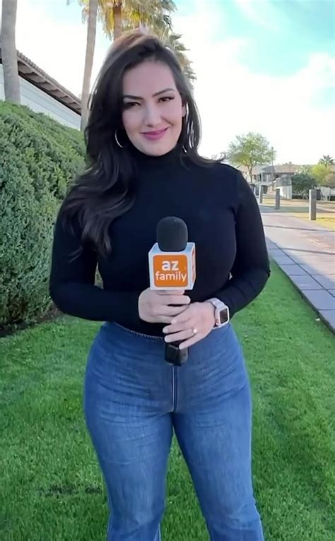 Claudia Olech R Curvynewswomen