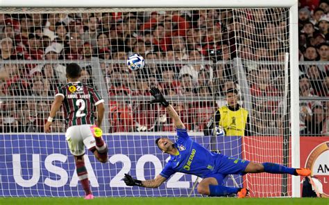 Fábio Projeta Decisão Pela Libertadores E Valoriza Entrega Do