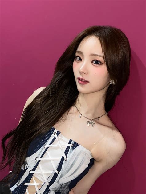 240406 아이칠린 이지 걸그룹 갤러리 에펨코리아