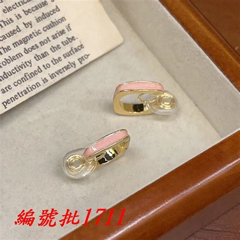 歐米耳飾品 琺瑯滴釉耳夾流蘇鋯石耳夾流行耳夾編號批1705 1712顯瘦臉耳夾女生耳環耳夾氣質耳夾時尚耳夾 露天市集 全台最