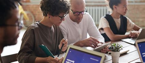 The Power Of Peer Teaching Encouraging Collaboration And Leadership My Deep Meditation