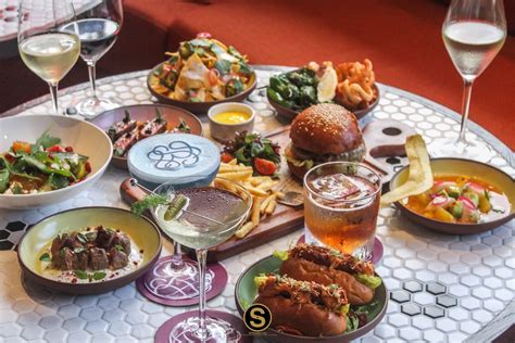 Raynue” เปิดสัมผัสรสชาติแห่งกาลเวลา กับเลานจ์แห่งใหม่ ใจกลางกรุง ณ เกษรอัมรินทร์