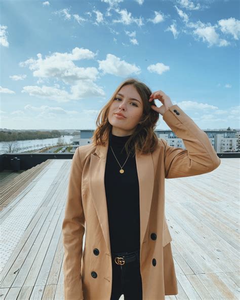 Zoé Tondut La Grande Sœur Stratégies