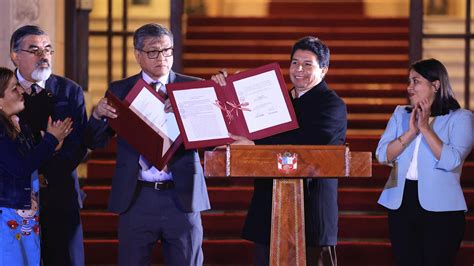 Presidencia Del Per On Twitter Garantizamos El Fortalecimiento Del Sector Educaci N