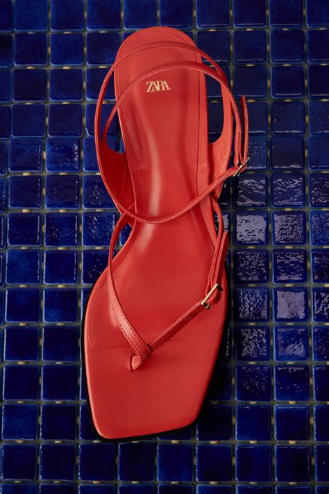 The 18 Best Thong Sandals For Women Hands Down Who What Wear