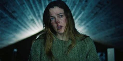 Riley Keough Where You Know The ‘under The Bridge Actress From