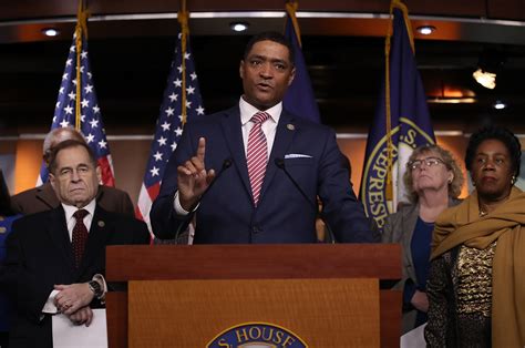 Congressional Black Caucus To Support Nabjs Campaign For Diversity