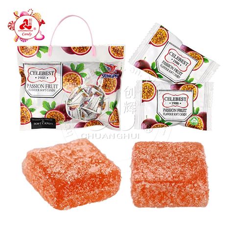 Halal Passion Fruit Chewy Soft Gummy Candy Cube Candy And Gummy