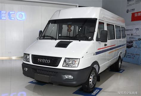 依维柯得意新车型上市，侧滑门，5 9座布局，搭载25t柴油动力搜狐汽车搜狐网