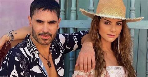 Официально после многих слухов Каролина Круз и Линкольн Паломек объявили о своем расставании