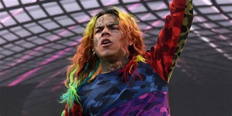 Tekashi 69s Girlfriend Shares First Picture Of Him In Jail