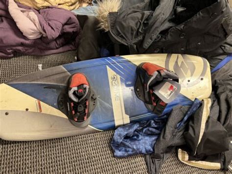 Youth Hyperlite Motive Wakeboard With Wakeboard Boots Ebay