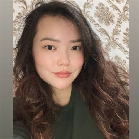 Жороева Аруна Arunazhoroeva • Threads Say More