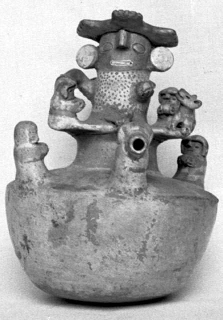 Calleju Du Higlas Pottery Decorated Jar With Human Figures On Top