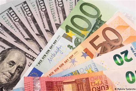 سعر الدولار والعملات العربية والأجنبية في بداية الأسبوع السبت 4 مايو