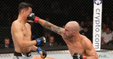 볼카노프스키 Ufc 페더급 무패 전설 막 내릴까14승 무패 토푸리아와 맞대결