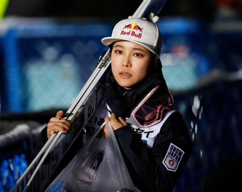 高梨沙羅 悔し11位 3季ぶり日本で飛距離伸ばせず「冷静に抑え込まないと」スポーツデイリースポーツ Online