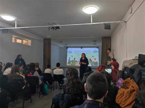 სსიპ ვაჟა ფშაველას სახელობის ქალაქ გორის N9 საჯარო სკოლა