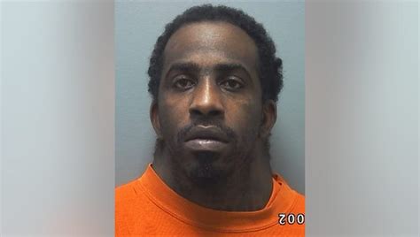 Man Who Went Viral For Wide Neck Mugshot Arrested In Cherokee County Fox 5 Atlanta