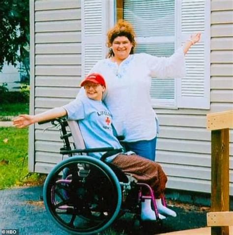 Gypsy Rose Blanchard Accuses Her Grandfather Of Sexually Abusing Her As
