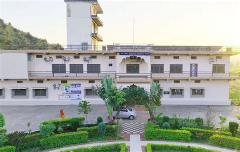 Welcomeshri Paramhans Ashram Dharkundi