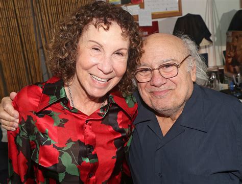 Danny Devito And Rhea Perlmans Daughter Is Pregnant Makes Rare Appearance With Mom