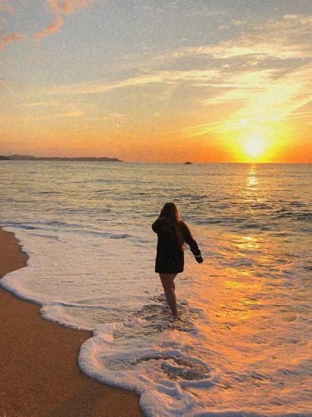 Paseo Al Amanecer En Platja DAro